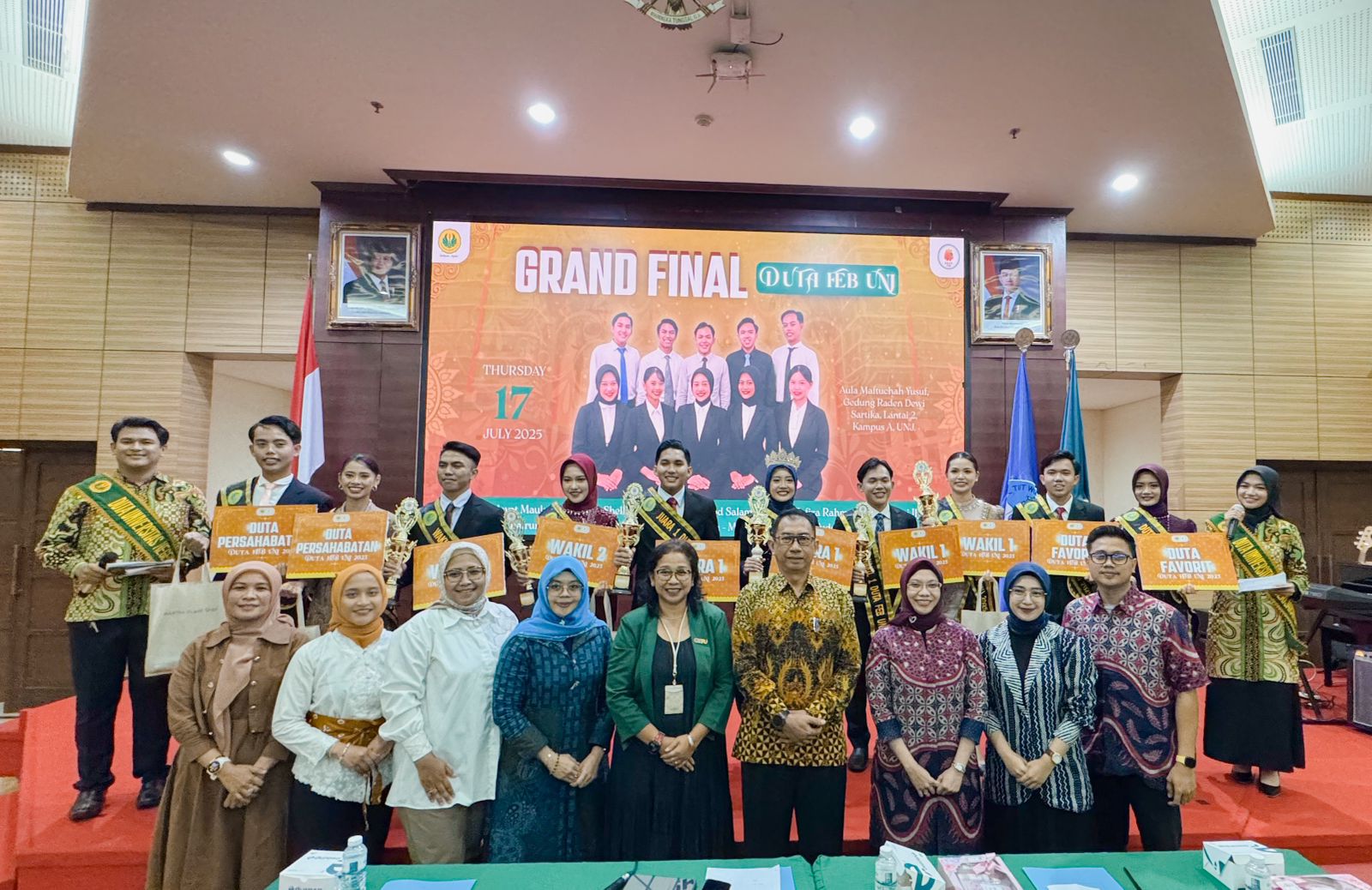 Grand Final Duta FEB UNJ 2025: “Dare to Shine, Ready to Inspire” - UNJ